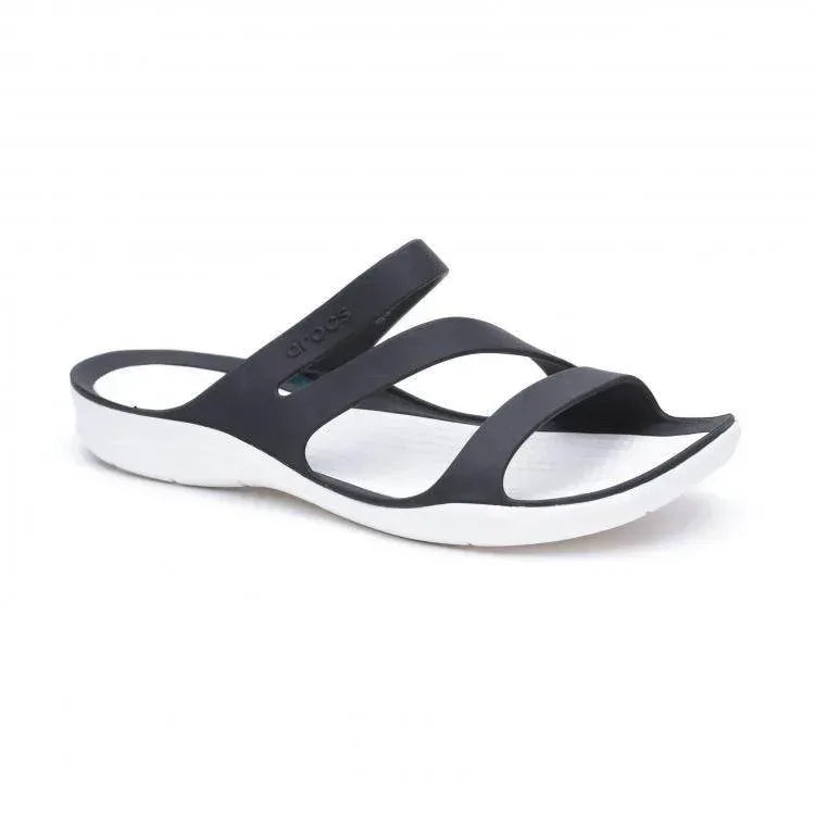 כפכף קרוקס רצועות לנשים בצבע שחור Crocs Swiftwater 203998-066 – AroSport